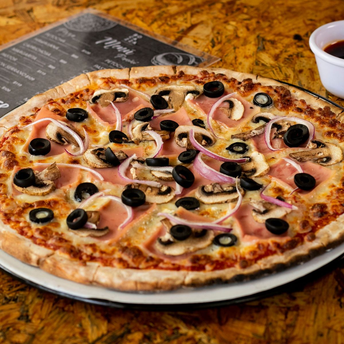 BOCAZZA | pizza & chela