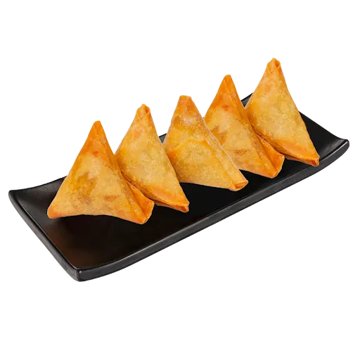 Samosas 5U - Yokono, Positive Food. Restaurant de sushi y comida japonesa.