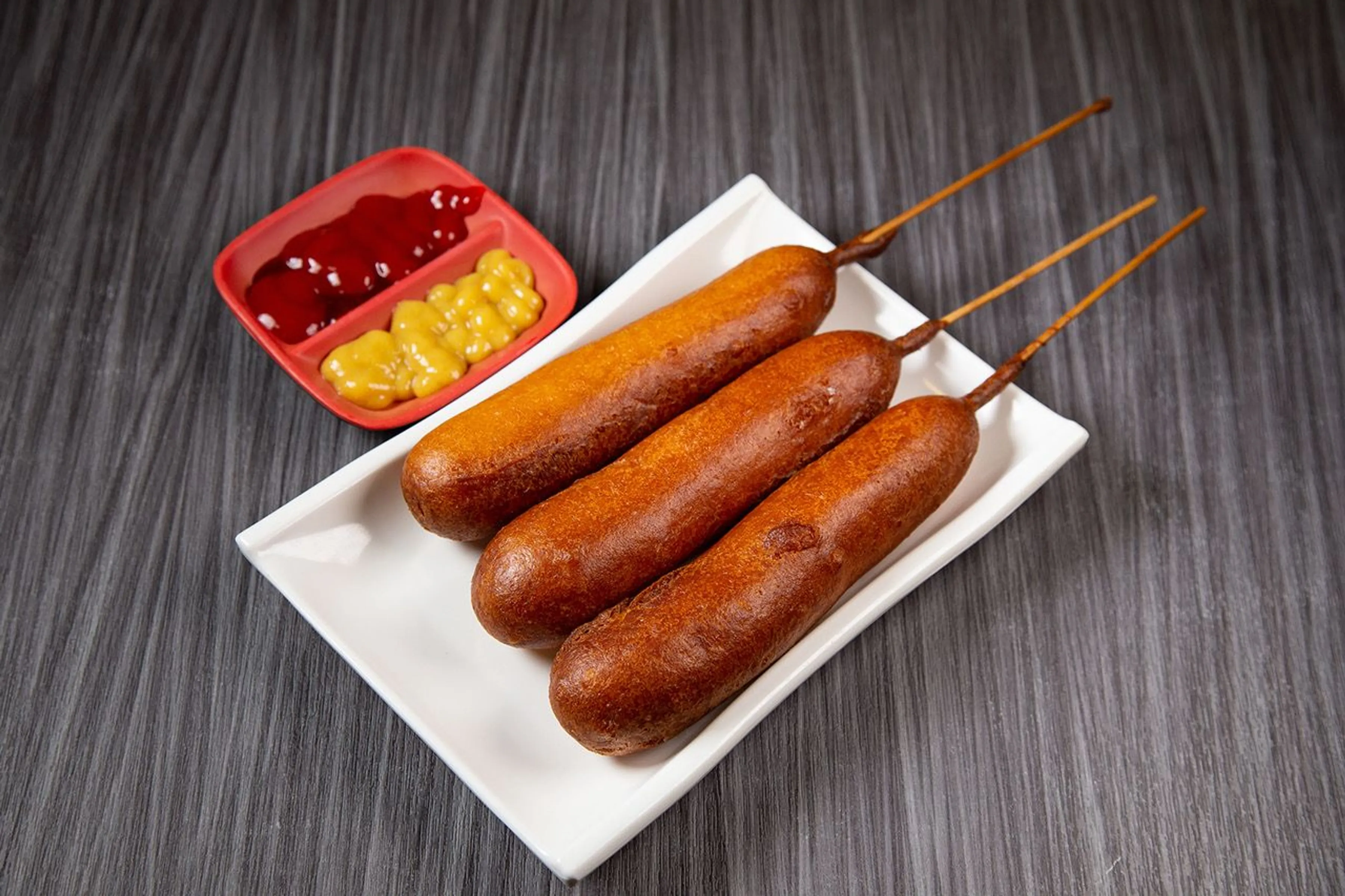 Corn Dog Porcion - HOCHA | Restaurante de Comida Típica de Taiwan