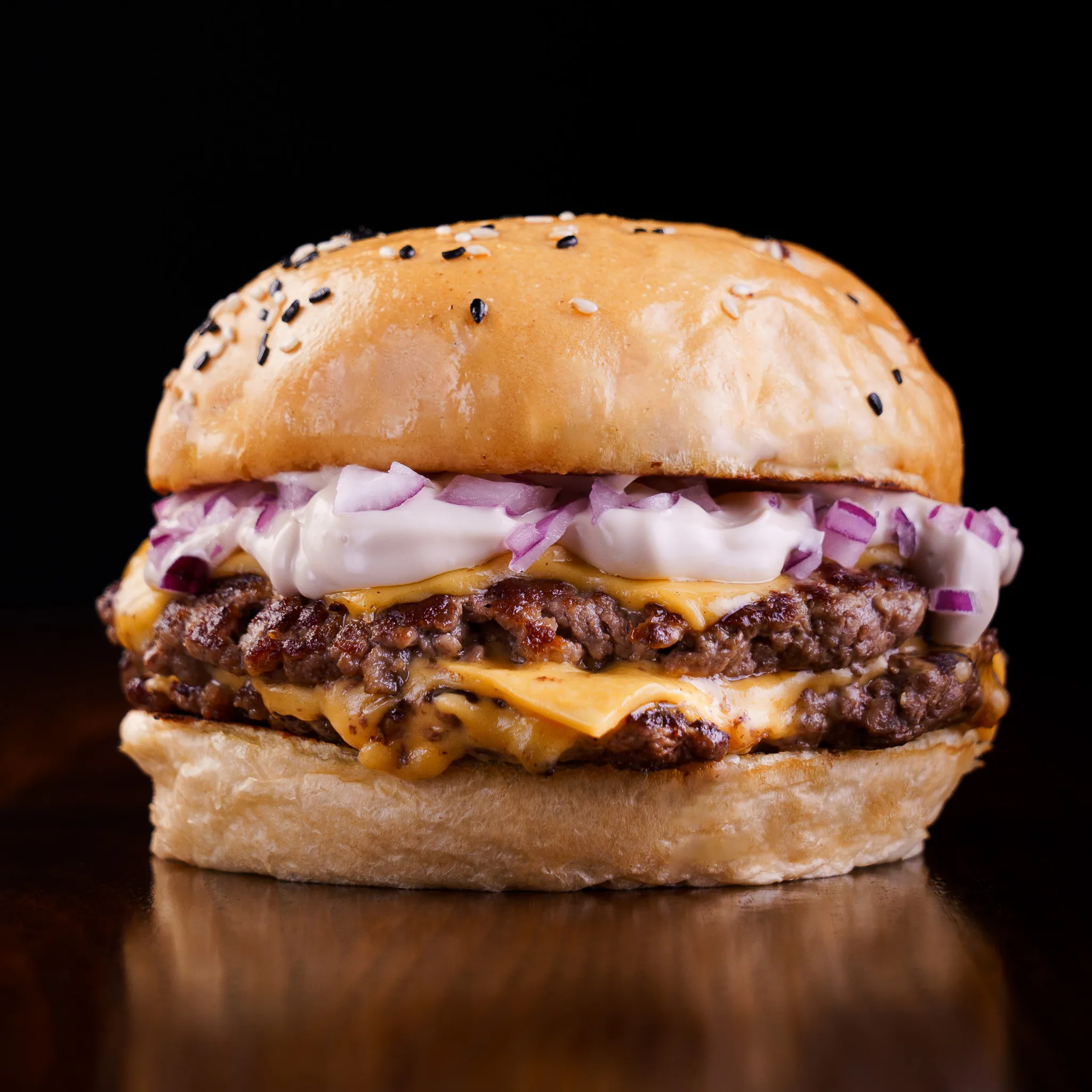 Golden Cheeseburger Doble - La Birra Bar | Pide online