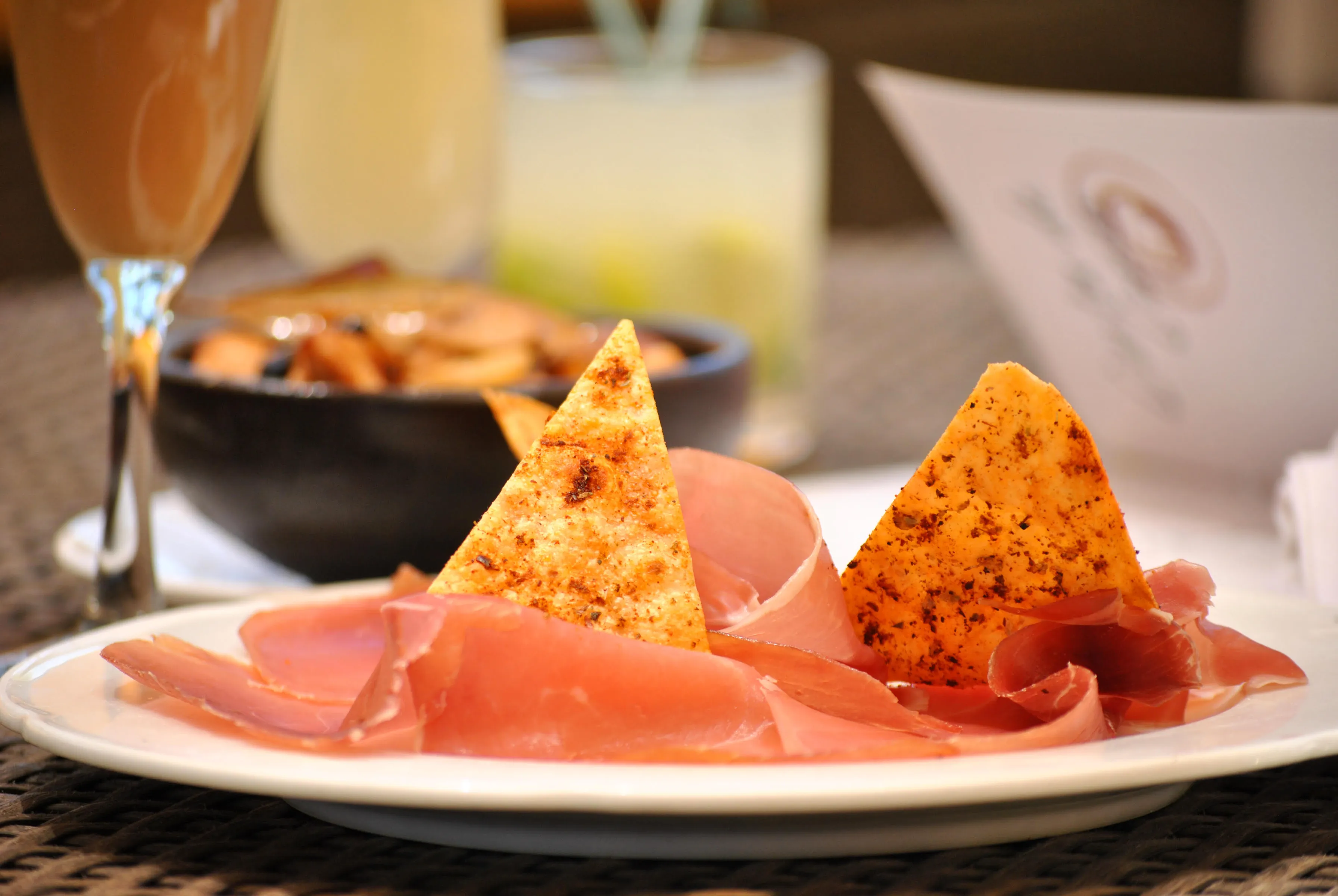 Jamón serrano - Eladio | Especialistas en carnes y preparaciones criollas.