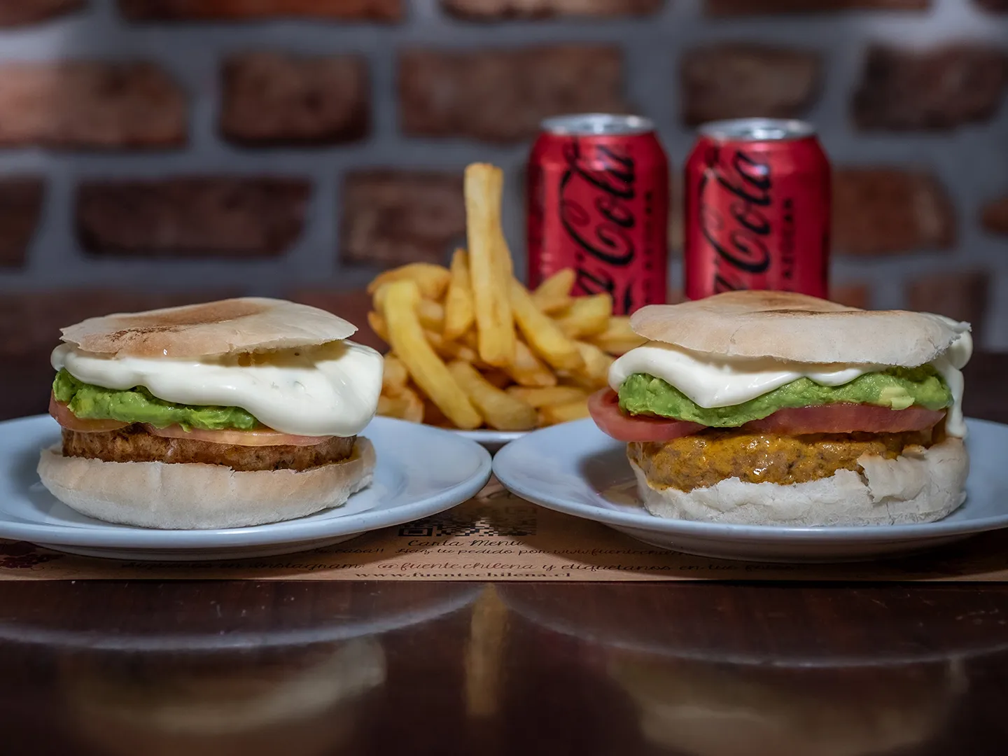 Promoción Para Compartir: Fricandela - Fuente Chilena - Sandwichería