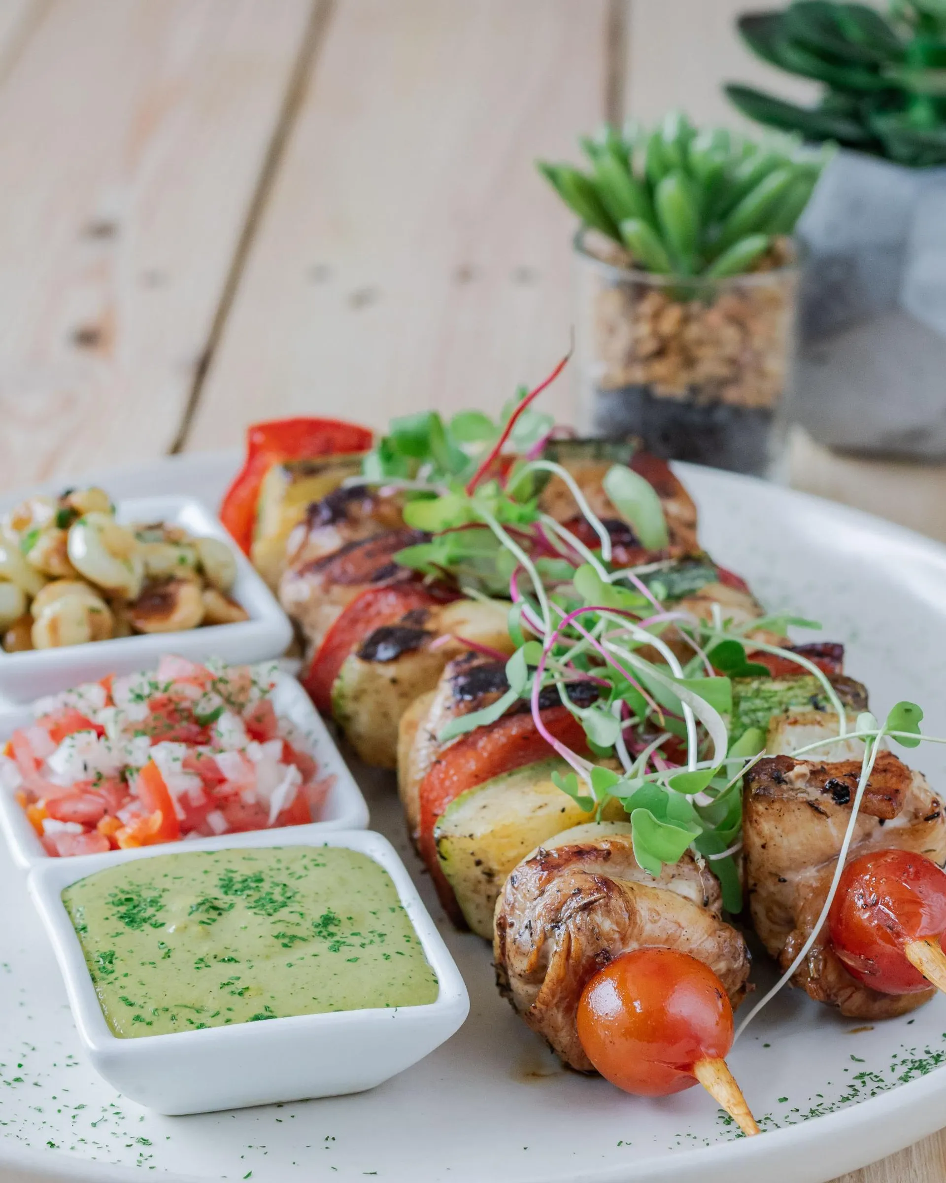 Brochetas al grill - La Nevera Fit | Pide online