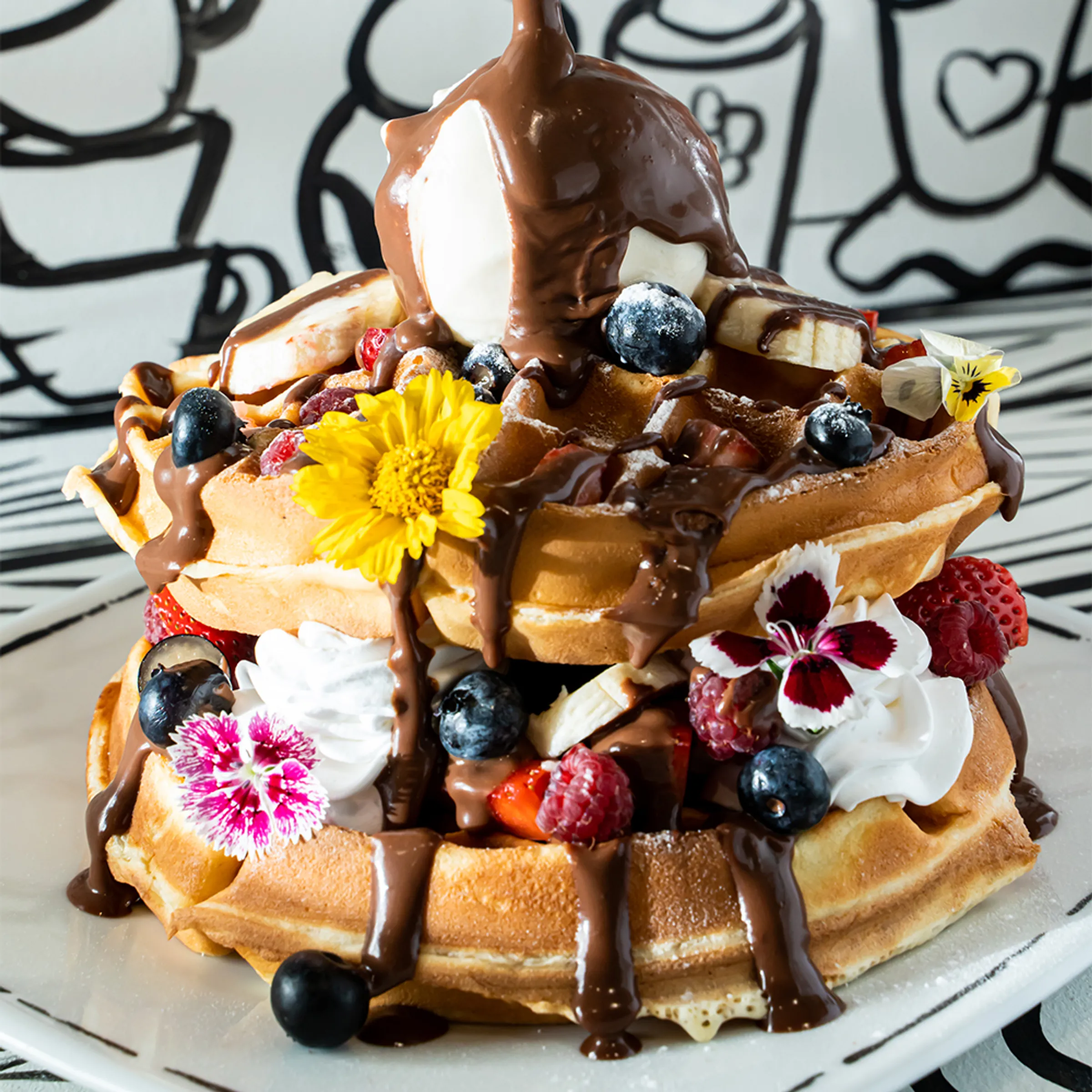 Double waffle red berries - H-elarte | Restaurante