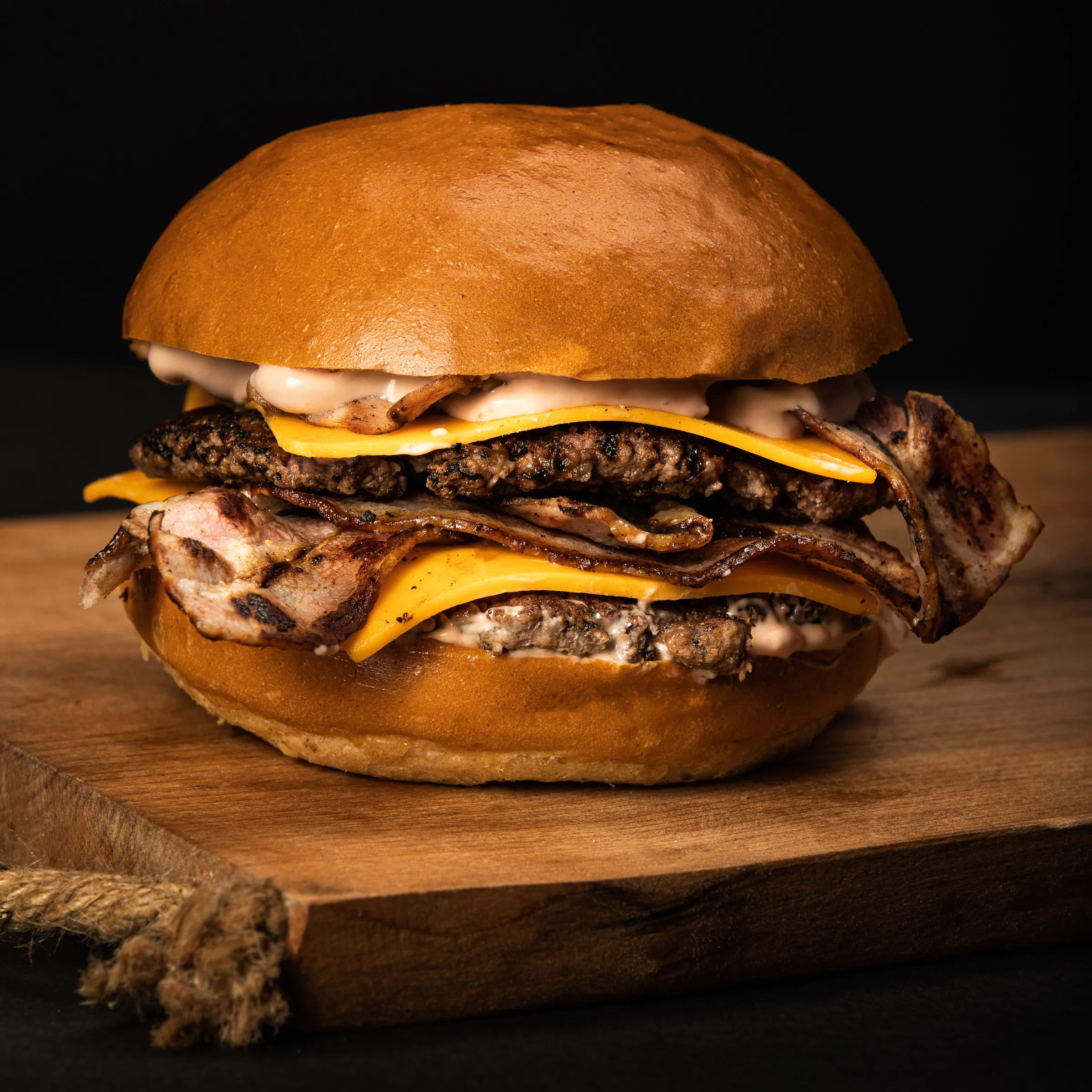 Tocinator - Burger Sin Censura - Pide online