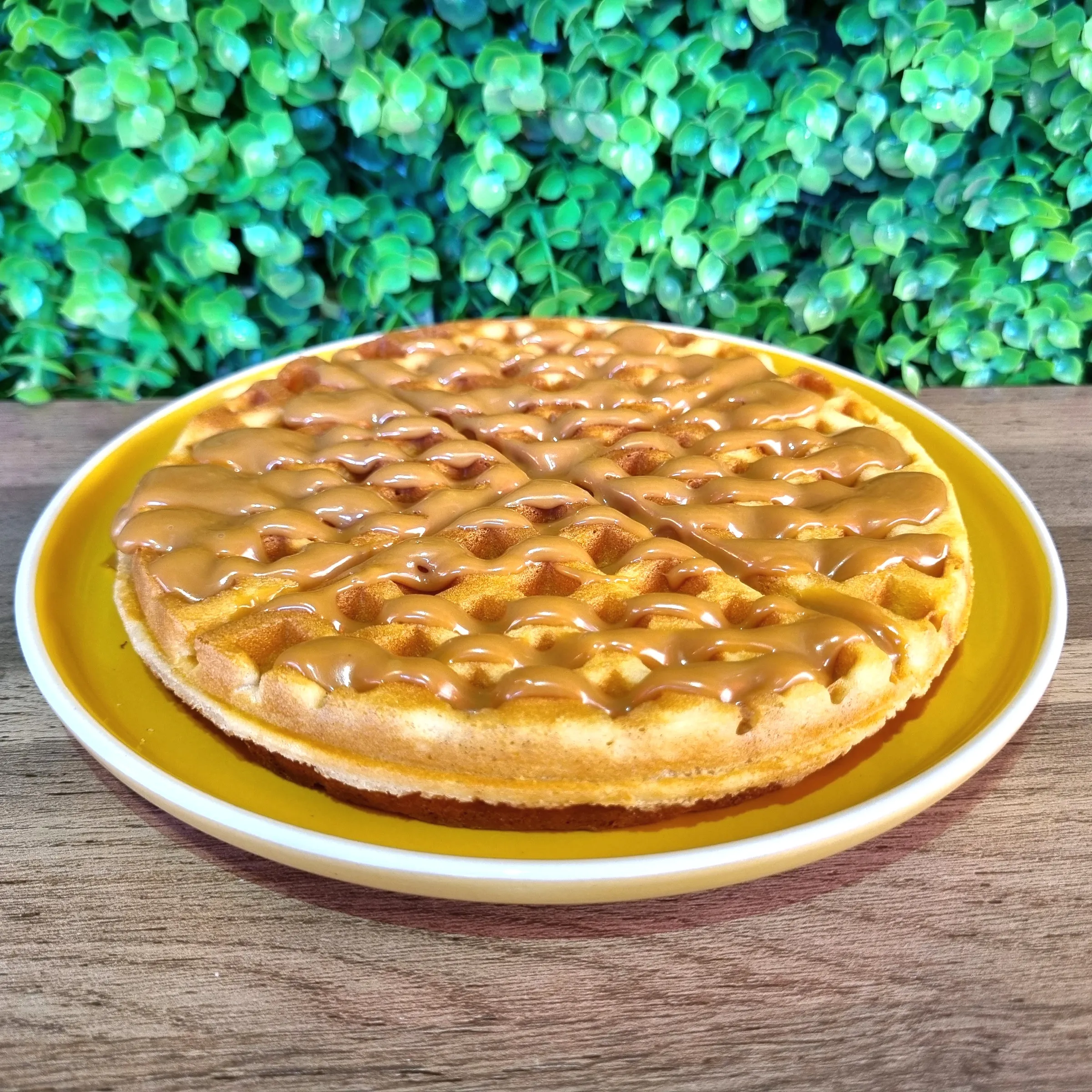 Waffle Manjar - Dulce Vainilla | Café, Arte y Waffles en Santiago