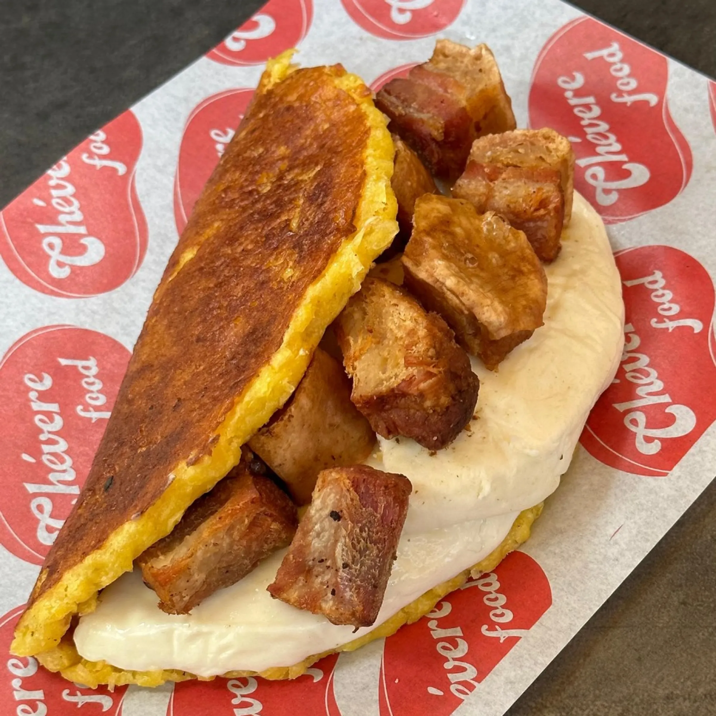 Cachapa chicharron asado - The Meat Truck | Pide online