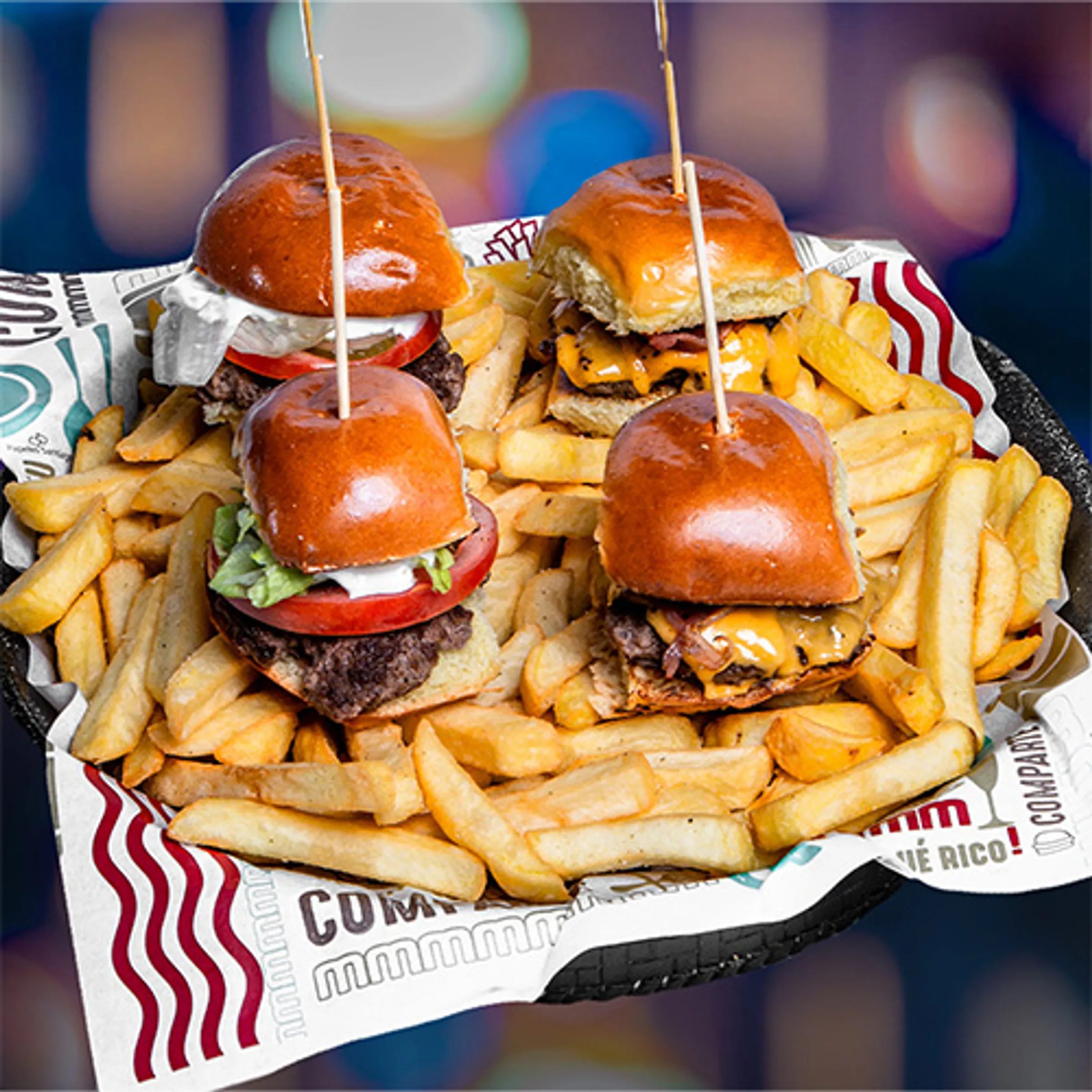 Sliders Burgers - Mamut: líderes en gastronomía, experiencias únicas ...