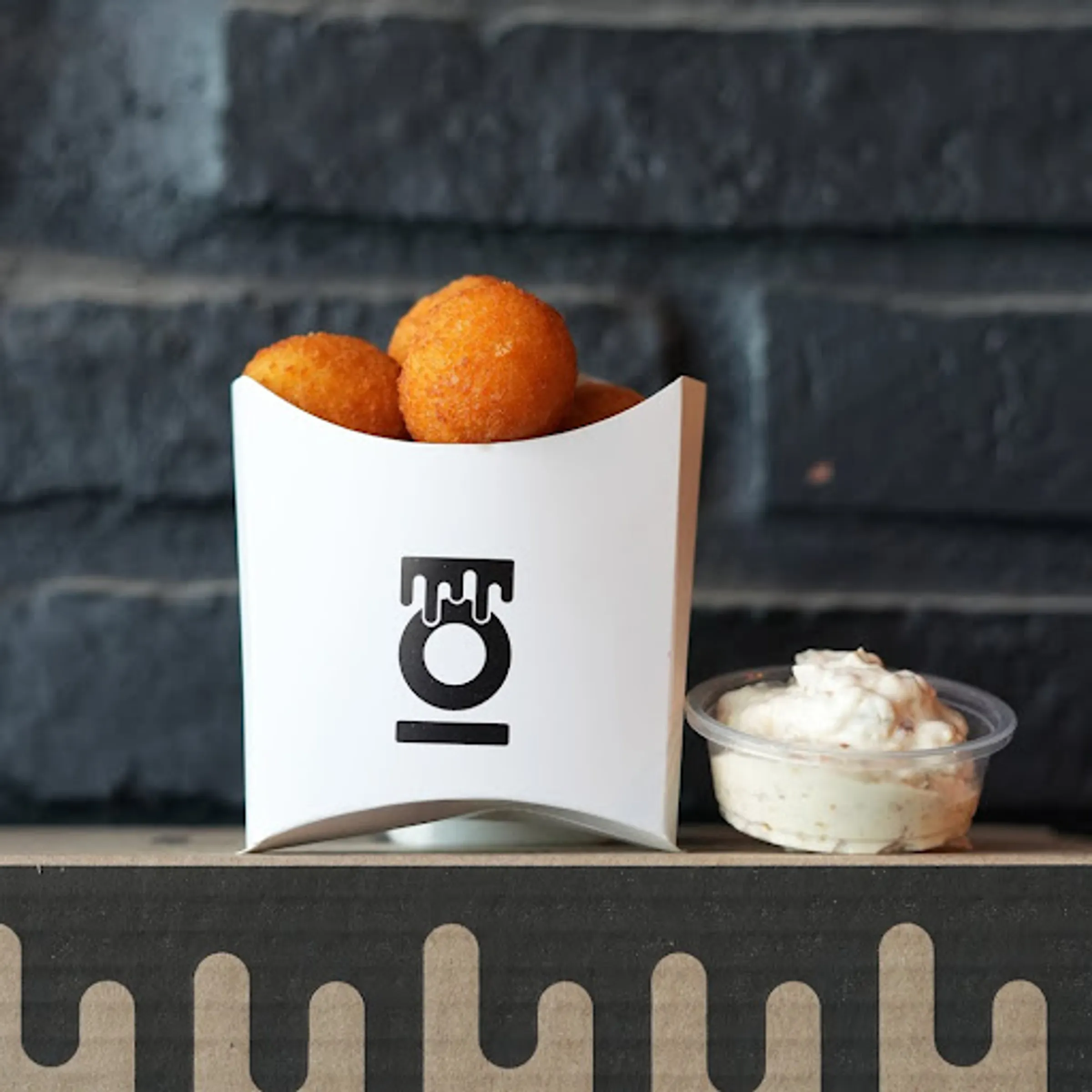 Fried Bacon Mac&Cheese Balls pequeño - Local Burger | Delivery