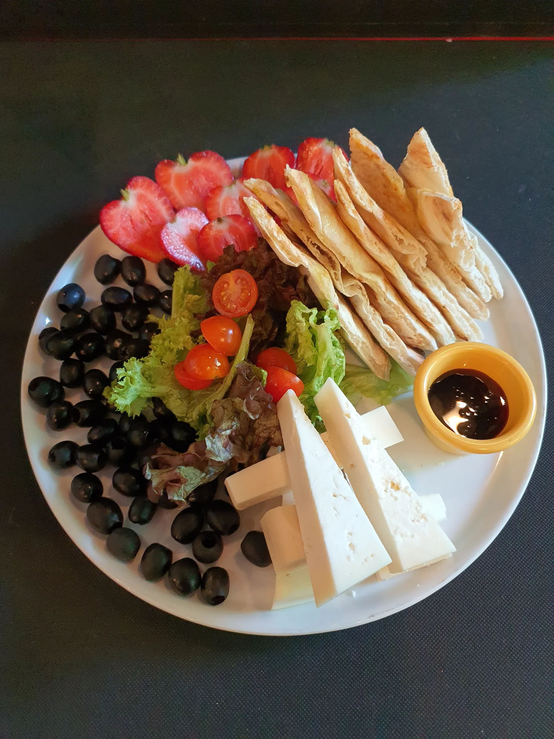 Tabla Olive e formaggio - Don Vito | Trattoria