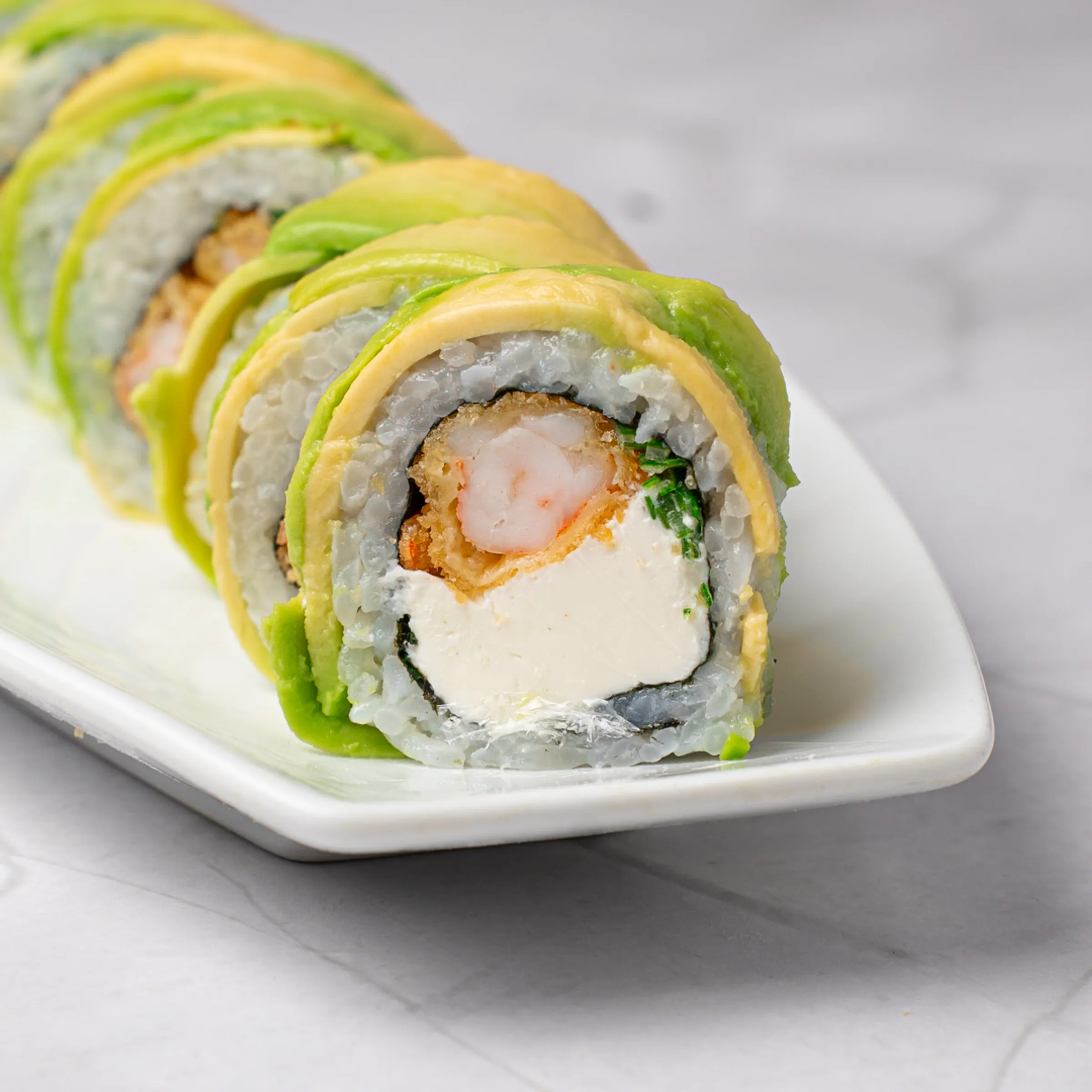 Avocado furai roll - Inagi - Comida peruana y sushi nikkei ...