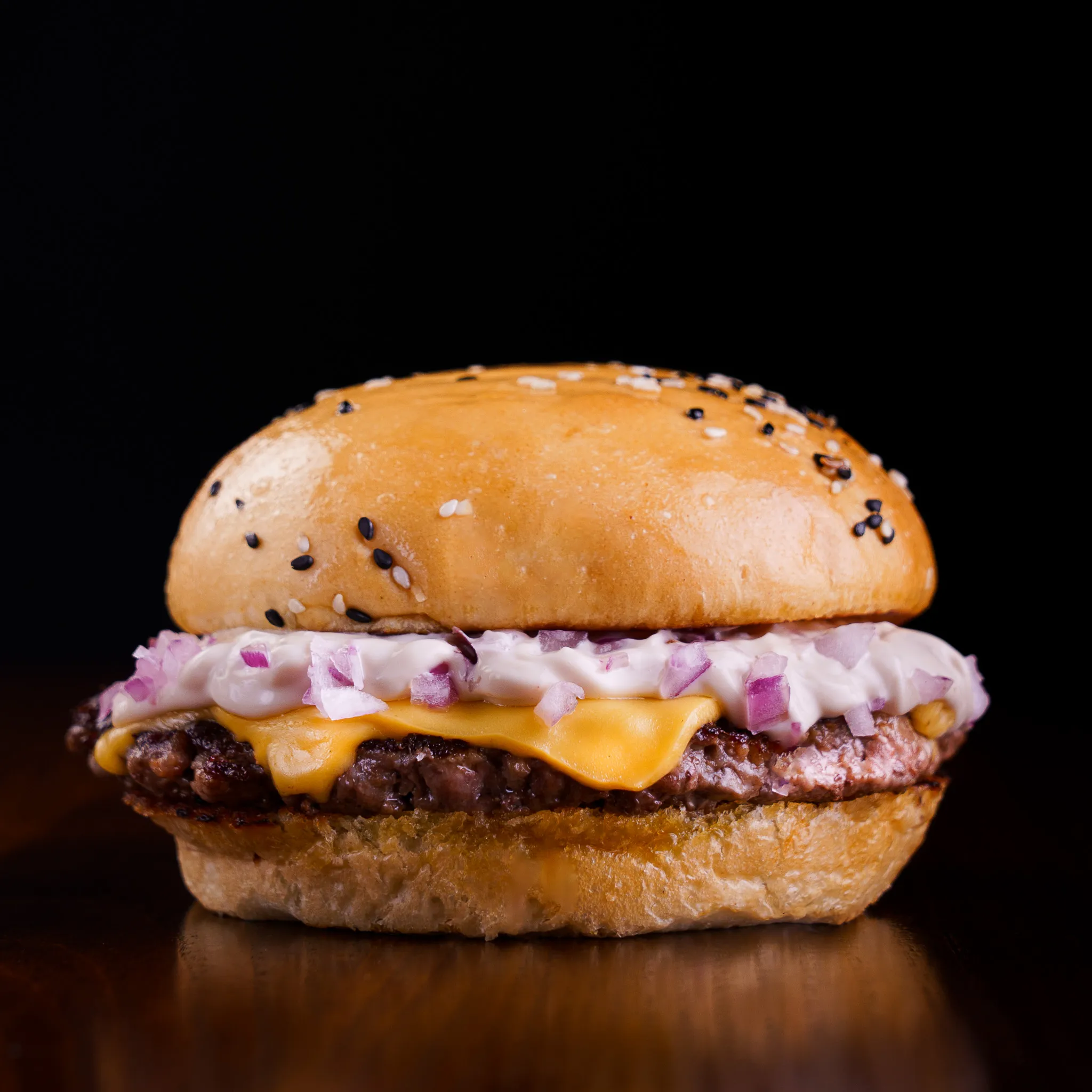 Golden CheeseBurger Simple - La Birra Bar | Pide online