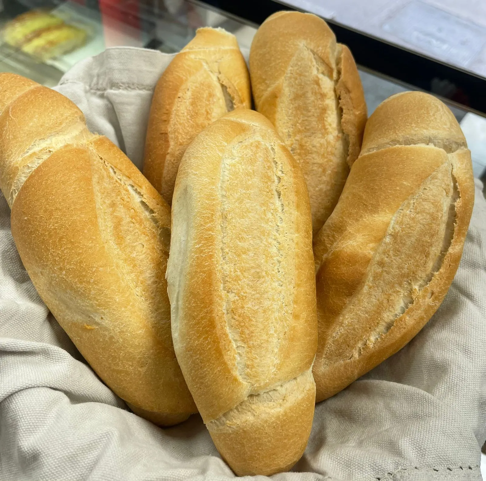 Pan Francés - Bienmesabe | Panadería-Pastelería Detal y Mayor
