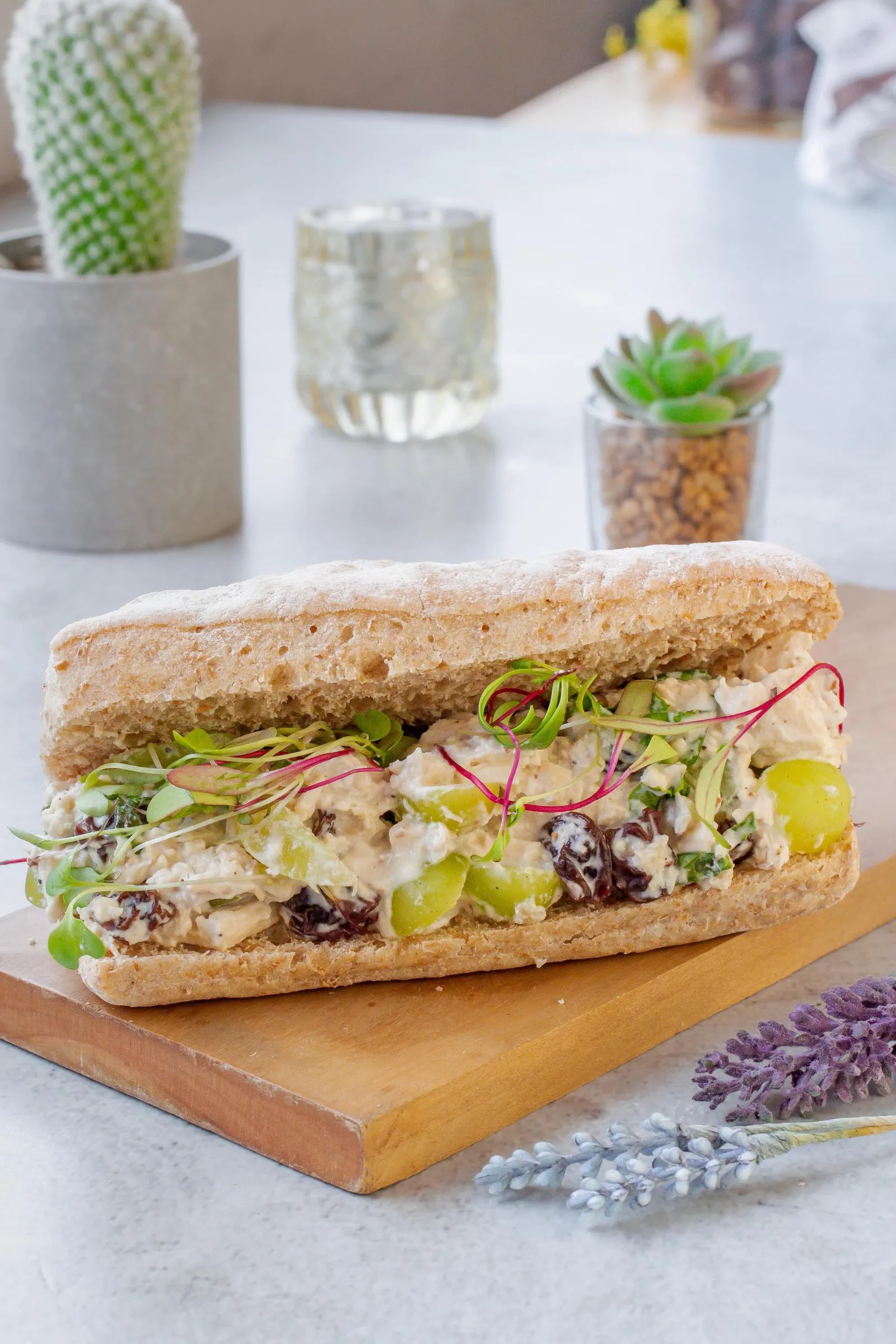 Chicken Salad Sandwich Fit - La Nevera Fit | Pide online