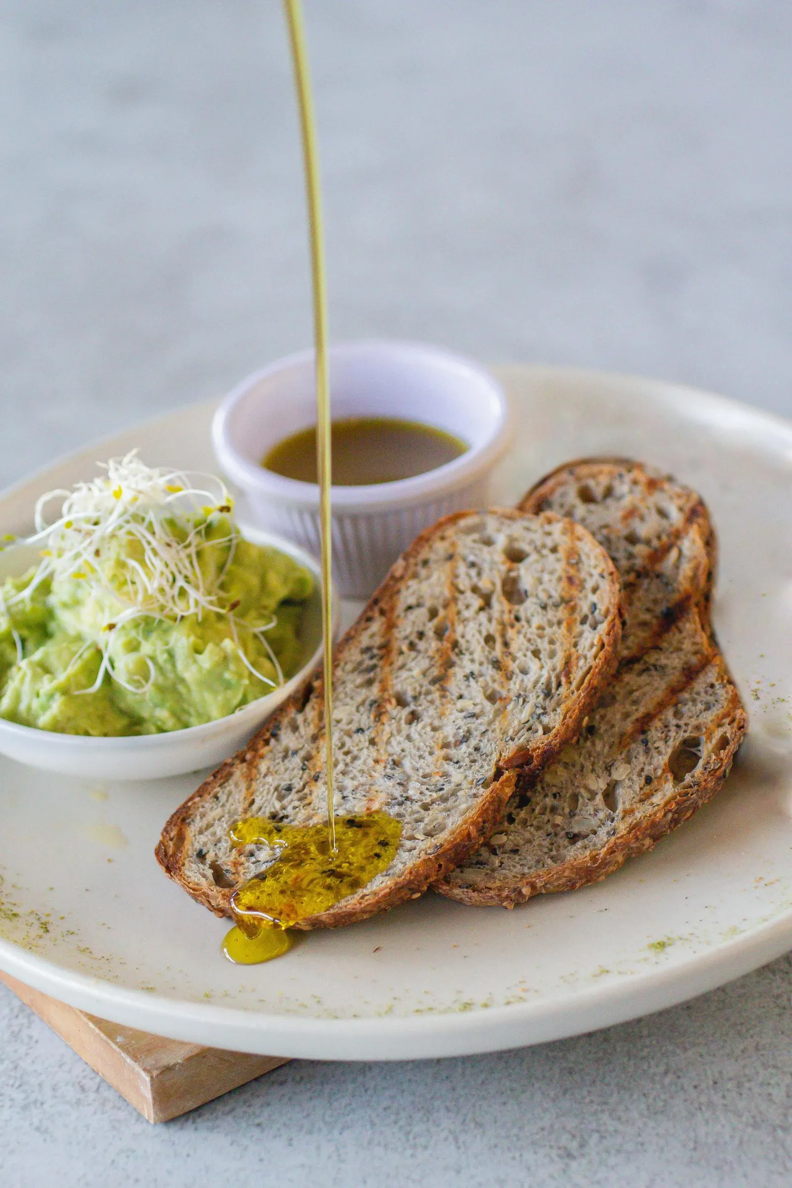 Tostadas con Palta y Aceite de oliva - La Nevera Fit | Pide online