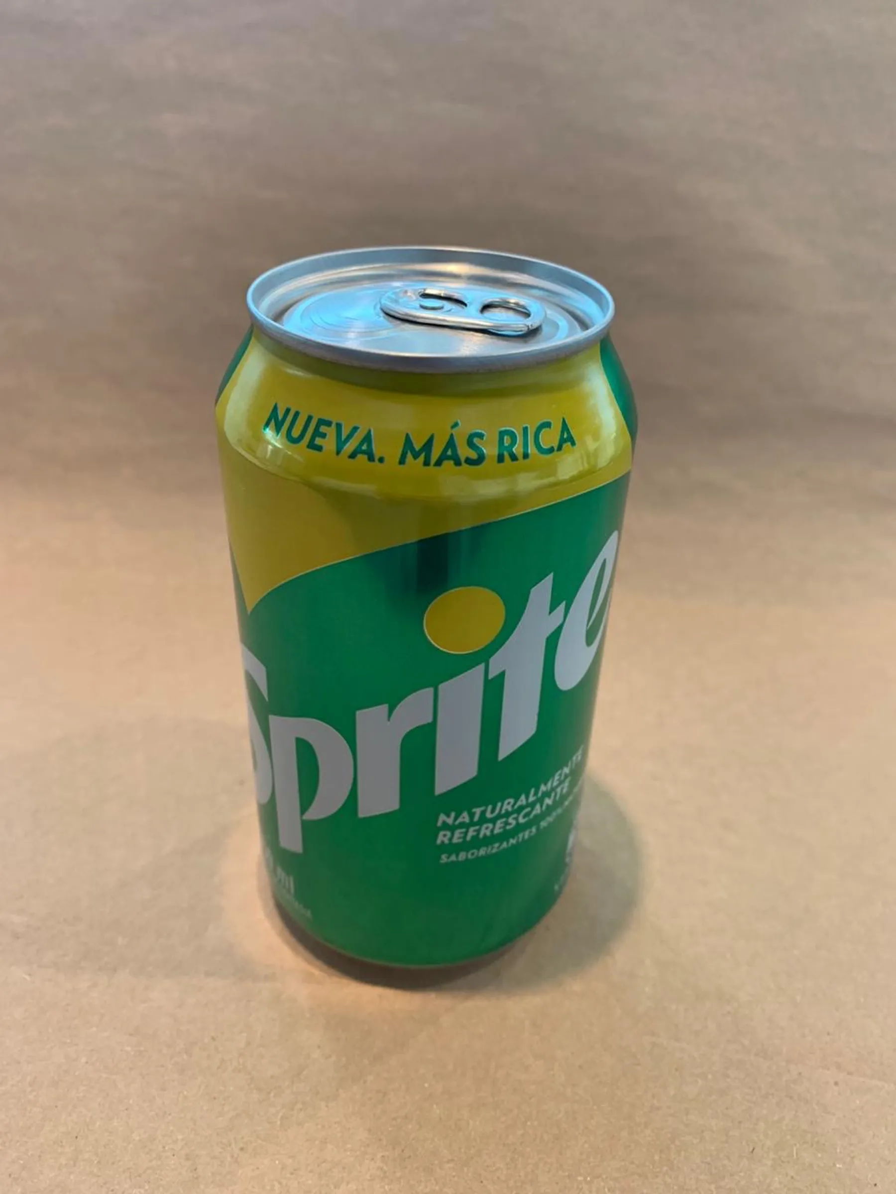 Sprite ( lata 350 ml ) - El secreto de la comida hogareña