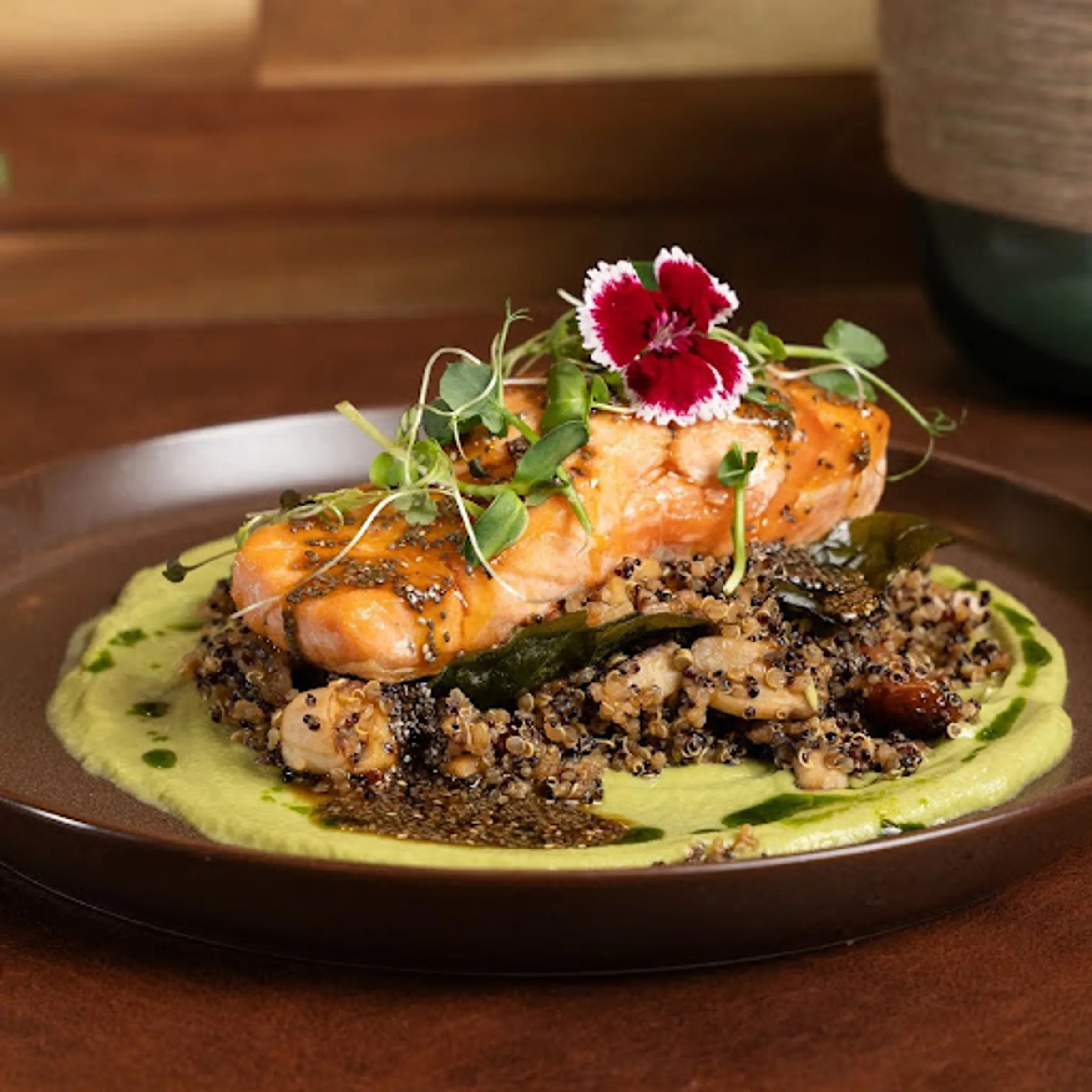 Salmon Andino - Sazón Peruana | Comida Peruana