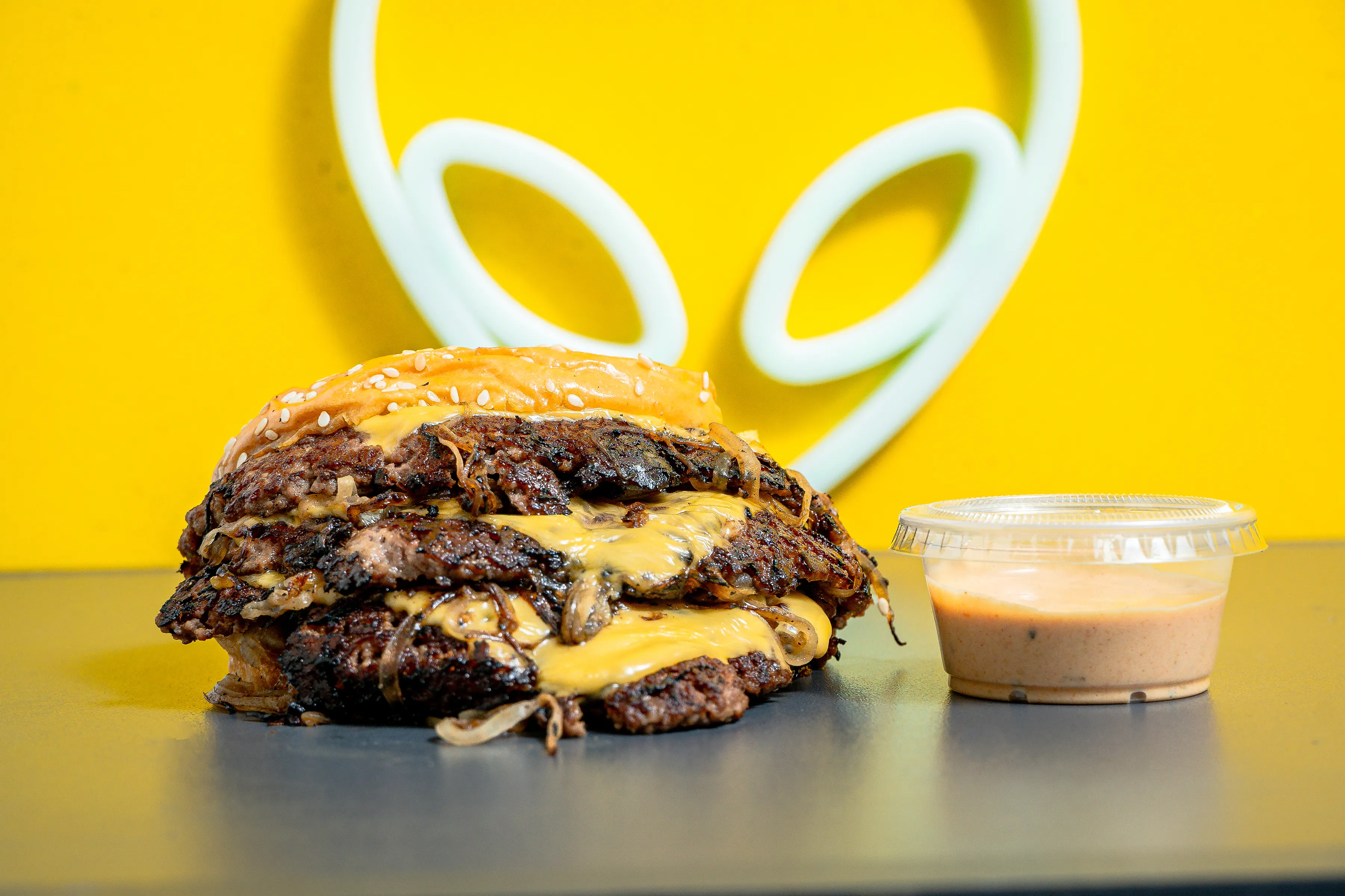 Space Oklahoma Triple - OBNI | Otra.Burger.No.Identificada