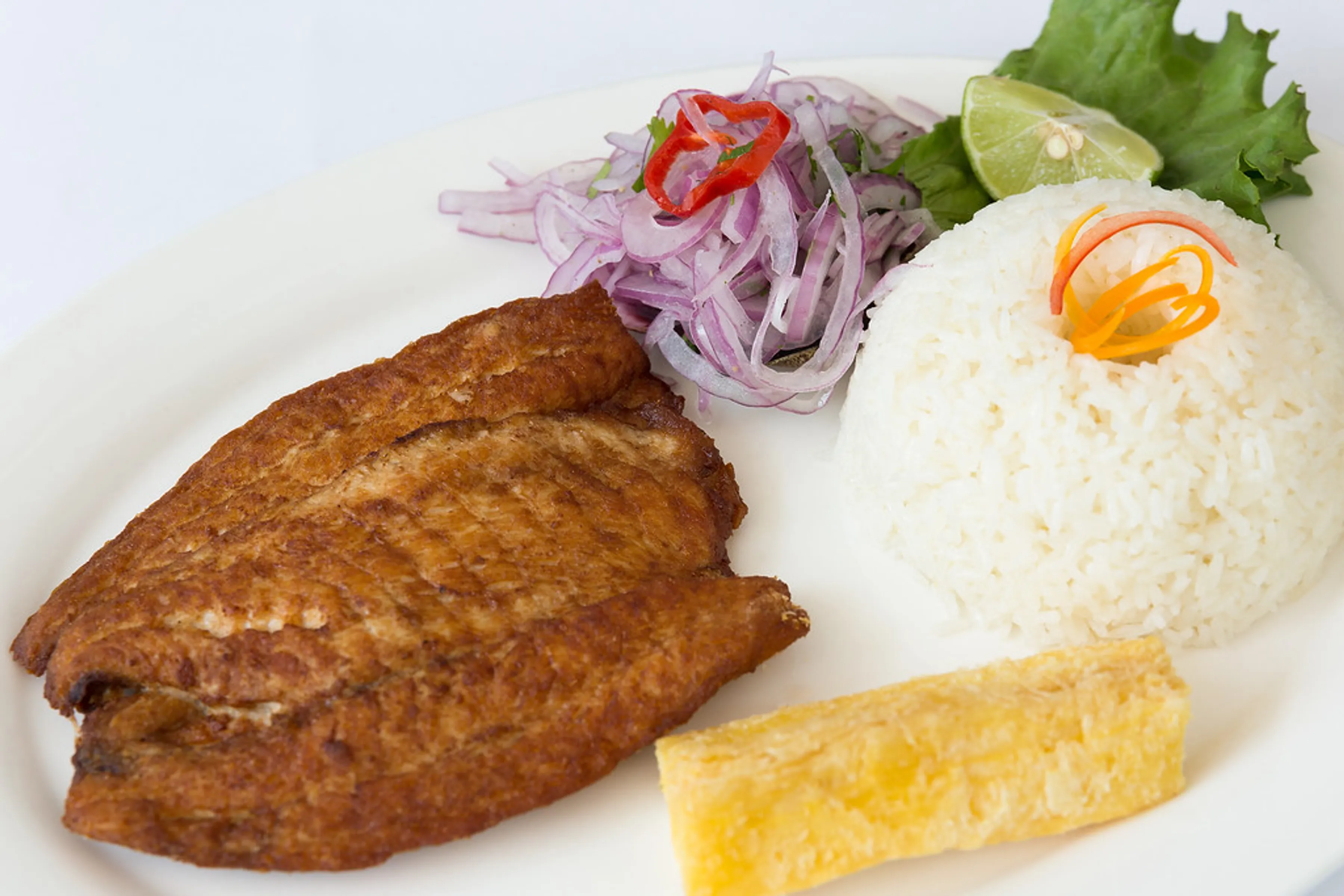 Filete de pescado frito - Cevichería Miramar - Online