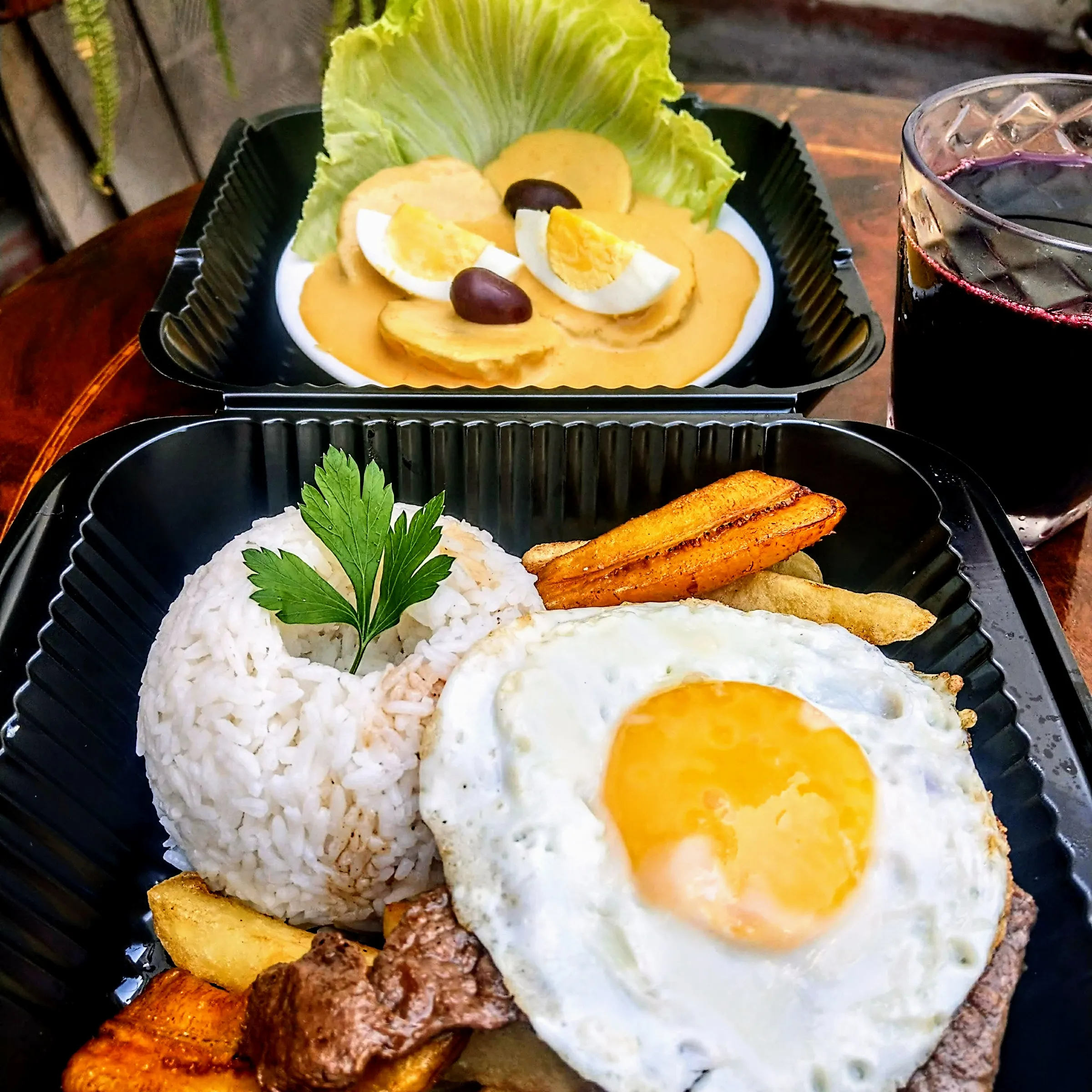 Arma tu combo - Toque Gourmet - Auténtico sabor criollo