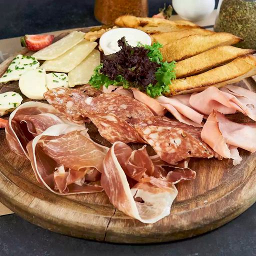 En la Fabricca somos especialistas en comida italiana.