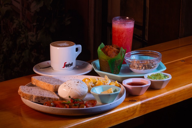 Cerezo Café | Sweet & Food